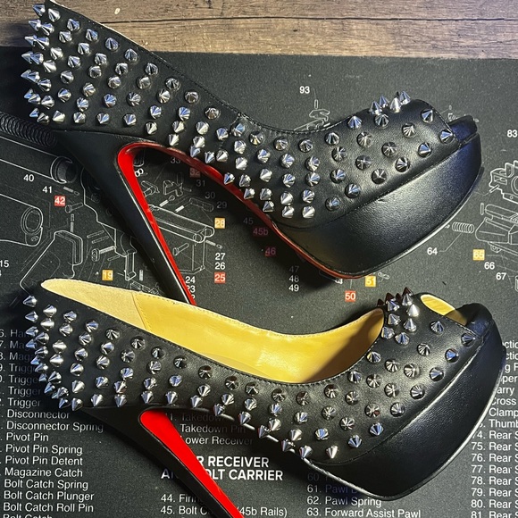 Shoes | Christian Louboutin Red Bottom Pumps | Poshmark